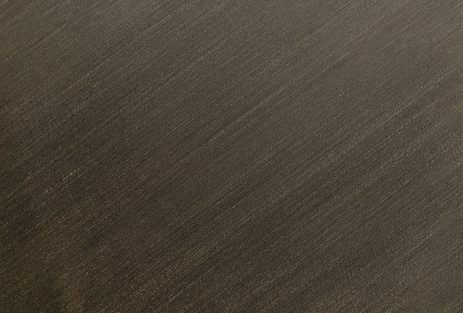 Hand-Finisched Burnished Metal | Baxter